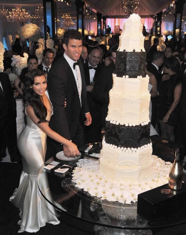 VESTIDO NOVIA BODA KIM KARDASHIAN KRIS HUMPRHIES | El vestido de novia ...