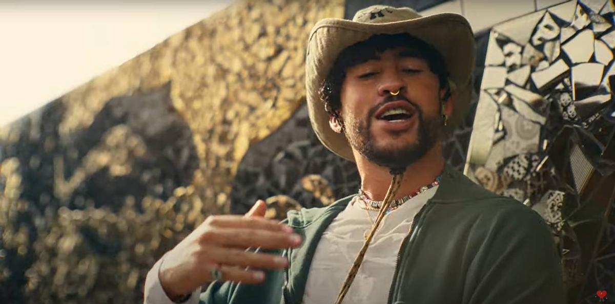 Bad Bunny denuncia las desigualdades en Puerto Rico en el videoclip de ...