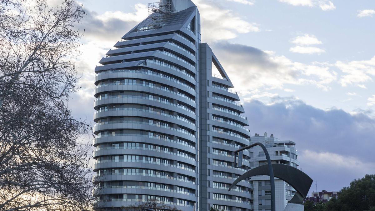 EDIFICIO MISLATA: La inmobiliaria asegura que la fachada de Torres Navis de Mislata difiere del ...