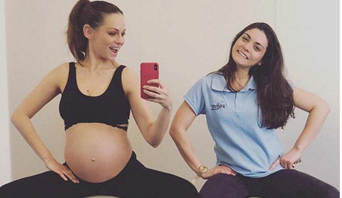 Eva González presume de barriga premamá