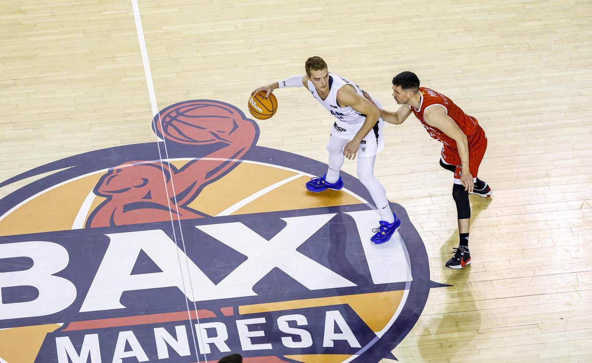 El UCAM Murcia sufre en Manresa otra derrota (80-74)