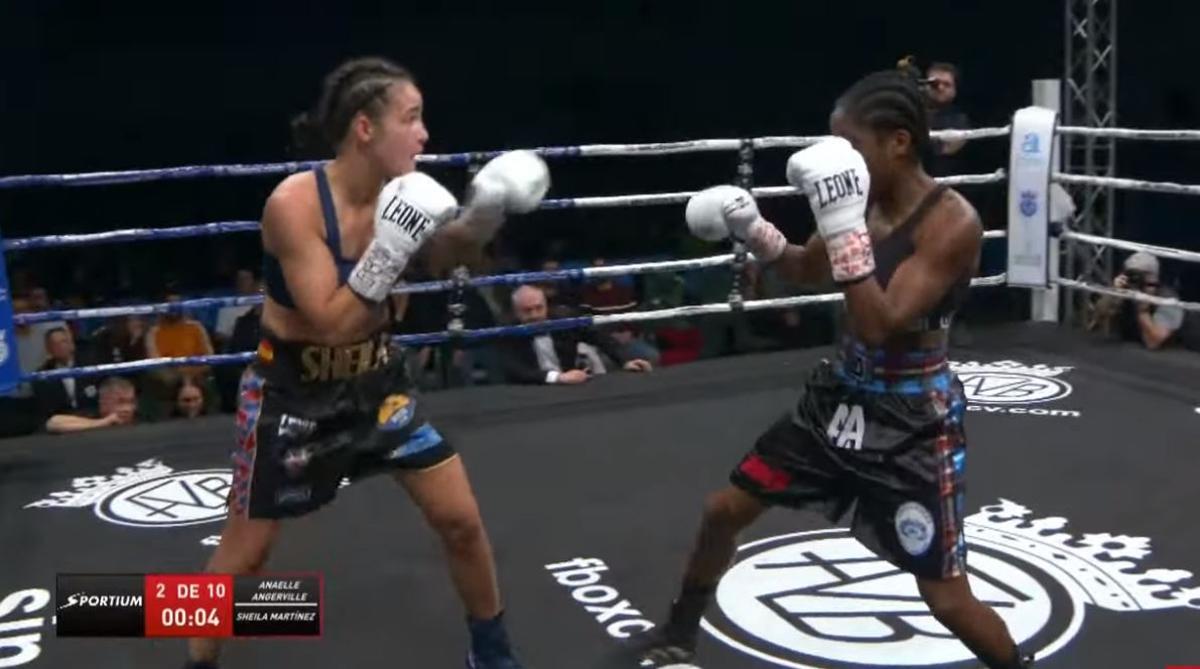 Sheila Martínez retiene su cinturón de campeona de Europa del peso pluma