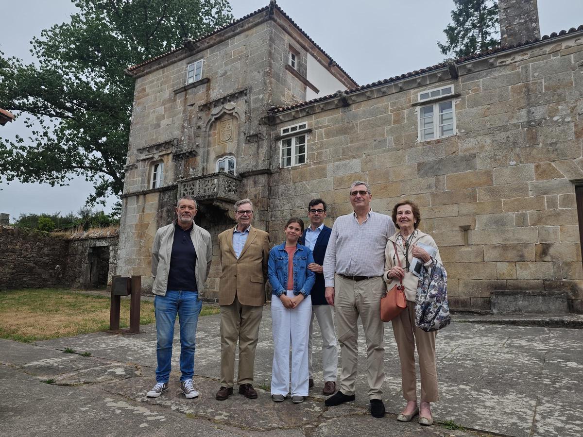 ZAS O ALLO | A familia Riobóo regresa ás Torres do Allo
