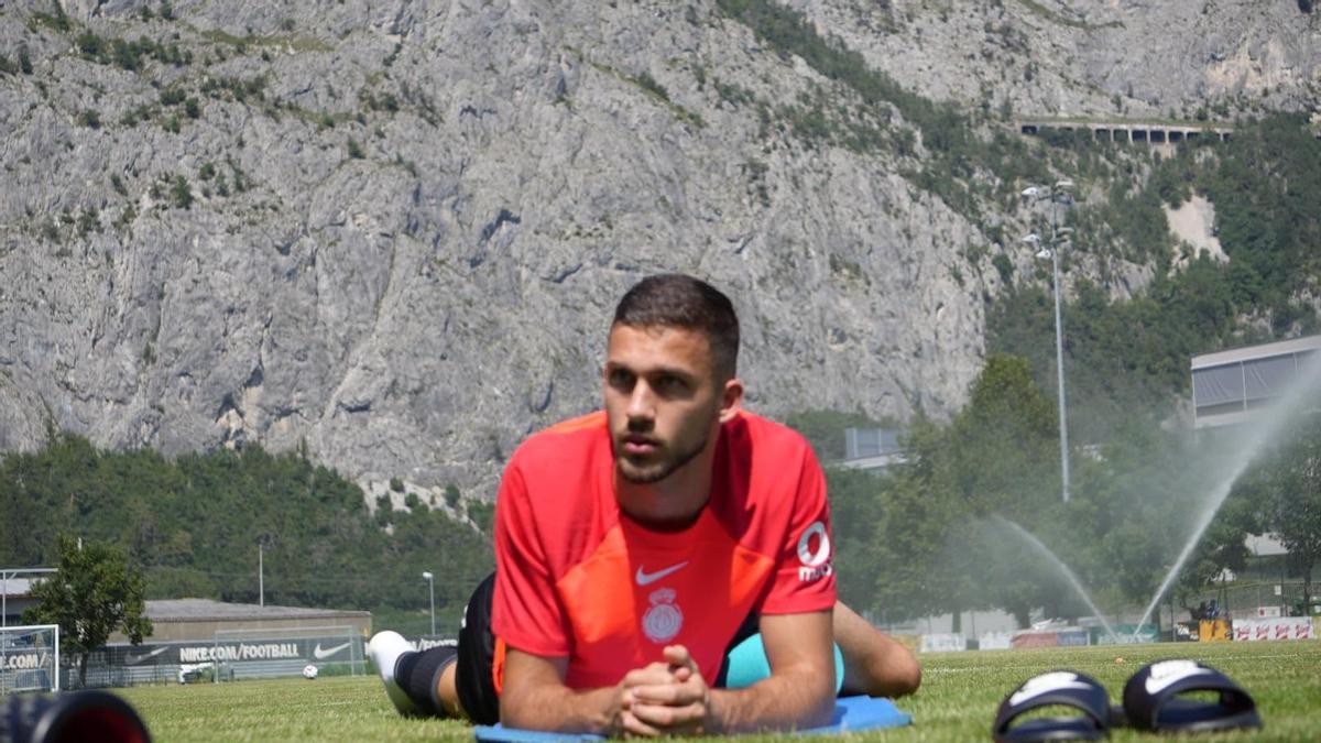 Copete: “Mi debut con la camiseta del Mallorca ha sido muy especial”