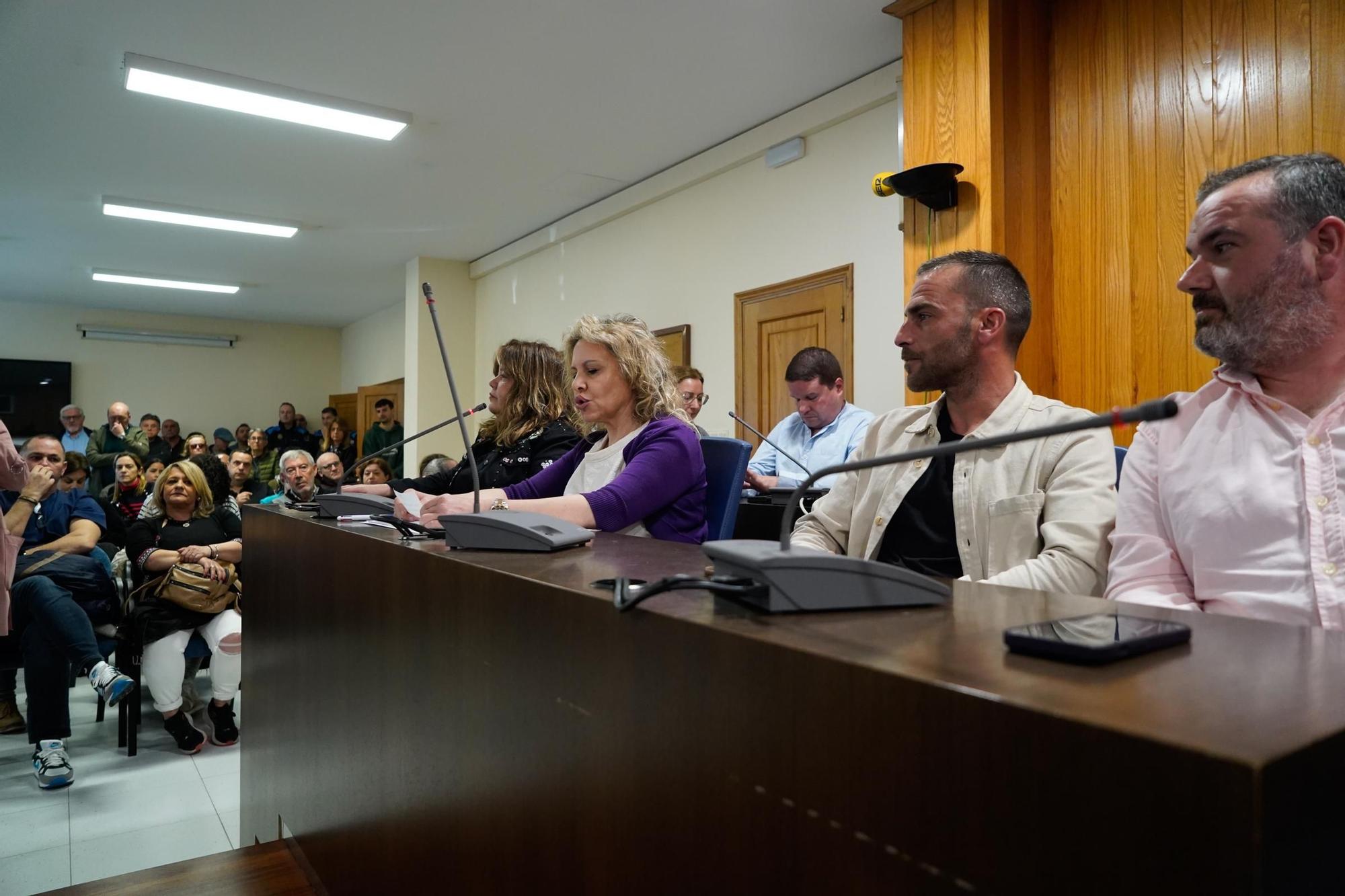 María Pan toma posesión como primera alcaldesa de Cambre