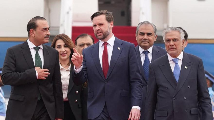 Els vaivens de Trump amb l’Iran encallen el diàleg i allunyen la ...