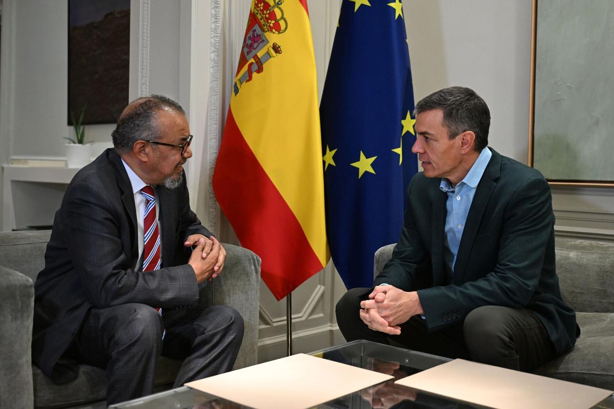 CRISIS MV HONDIUS | Sánchez y el director general de la OMS ...