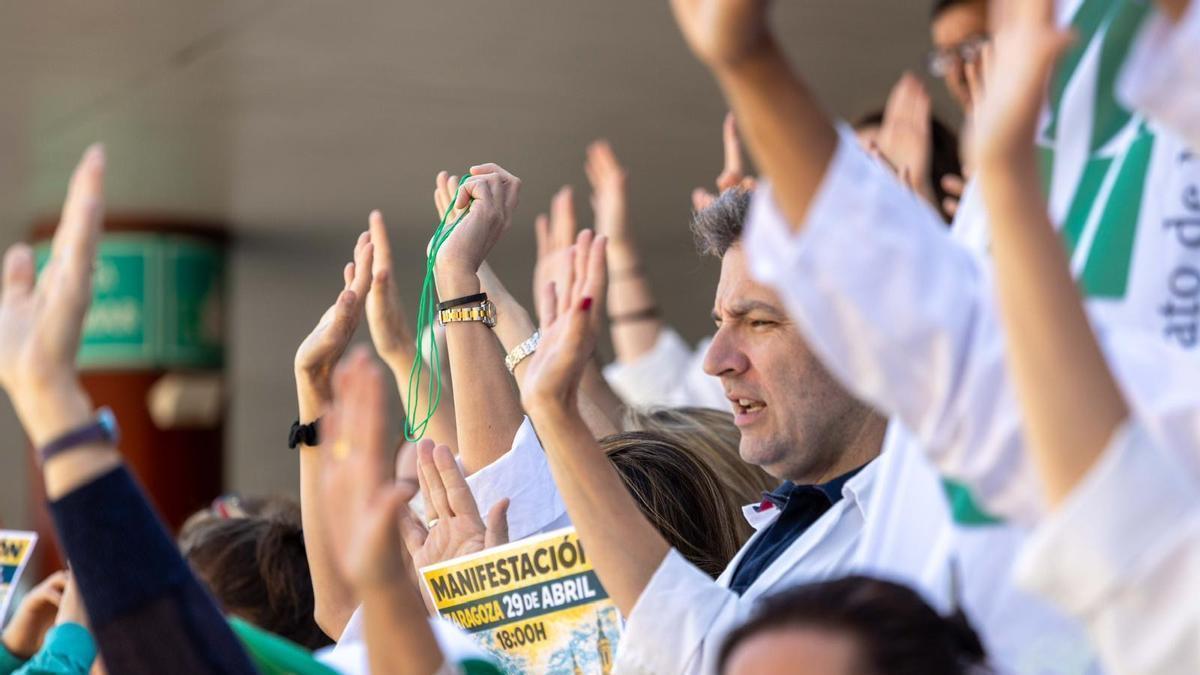 Aragón se adentra en una nueva semana de huelga médica y ya son cinco ...