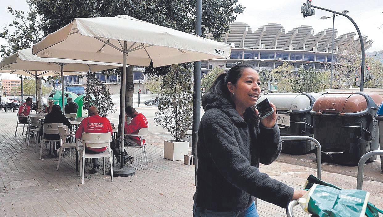 La historia de la plaza del Ayuntamiento de València, en imágenes
