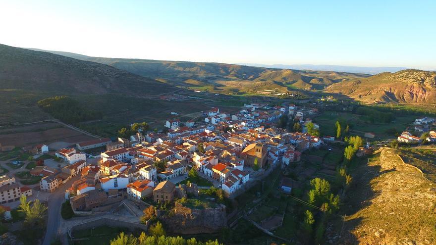 Manzanera sufre casi veinte días sin teléfono fijo