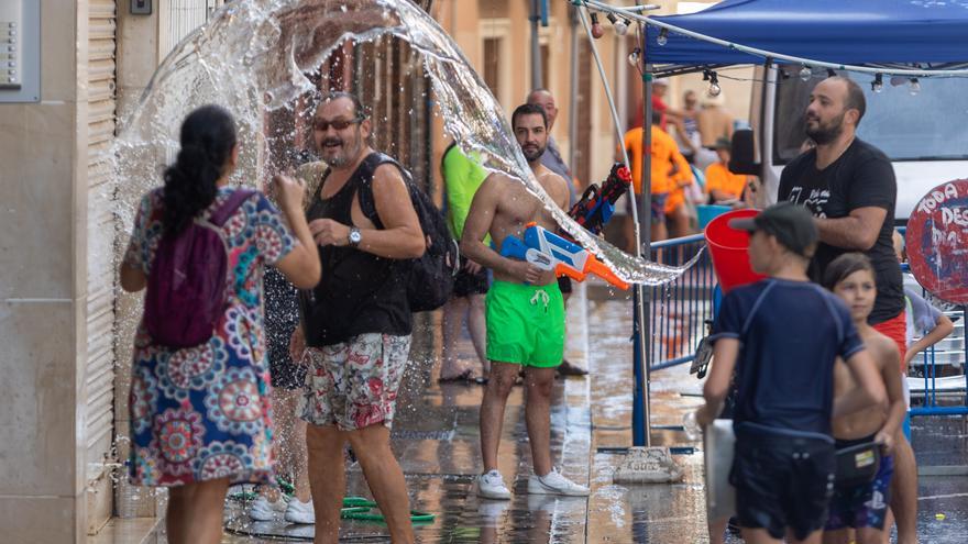 Así ha sido la poala del barrio del Raval Roig - Información