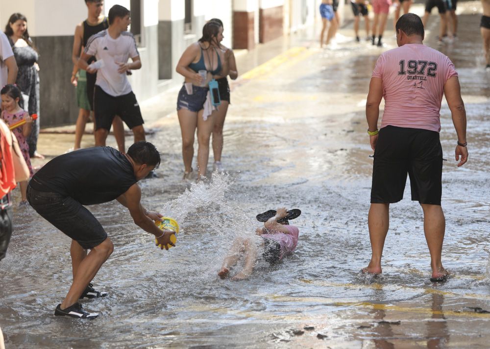 Quartell escapa del calor con su tradicional Xopà - Levante-EMV