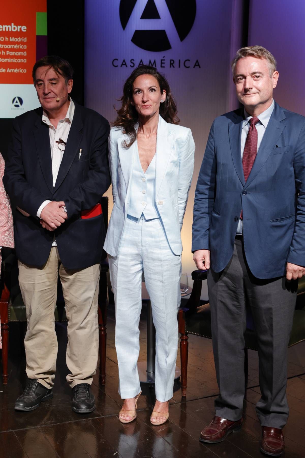 HERMANA REINA LETIZIA | Telma Ortiz, “muy orgullosa” de Leonor y Sofía, elige un traje de las ...