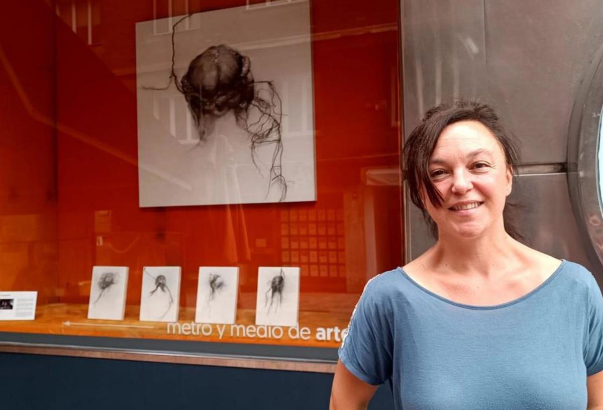 Anka Moldovan muestra "Tierra" en "Metro y medio de arte"