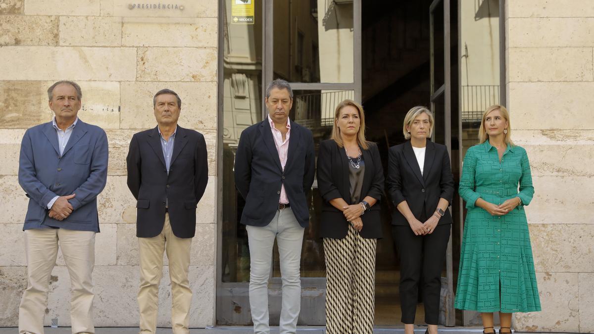 Violencia De Género Vox Se Aparta De La Pancarta Que Condena La
