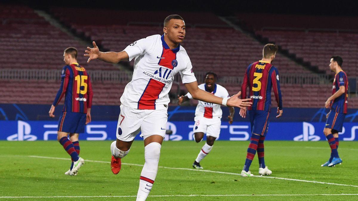 Kylian Mbappé, con el Barça entre ceja y ceja