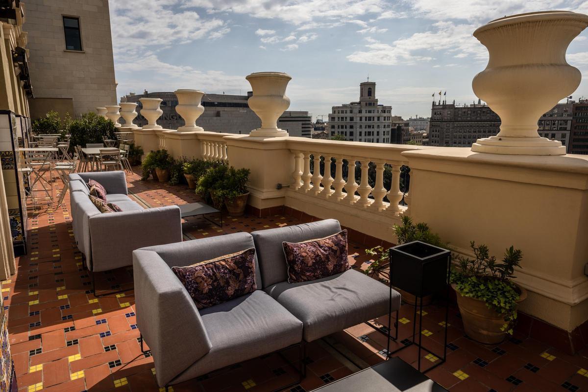 Visita a las obras de reforma de la casa Pich i Pon, en plaza de ...