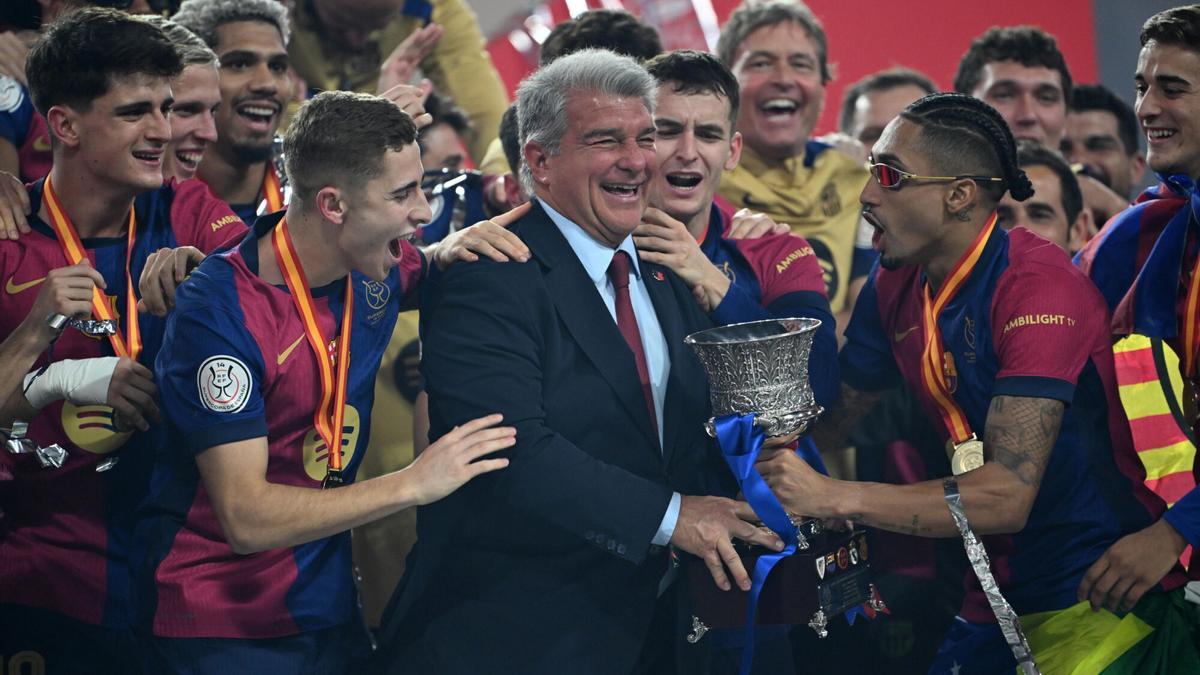 FC Barcelona | Laporta premiará a los jugadores por ganar la Supercopa