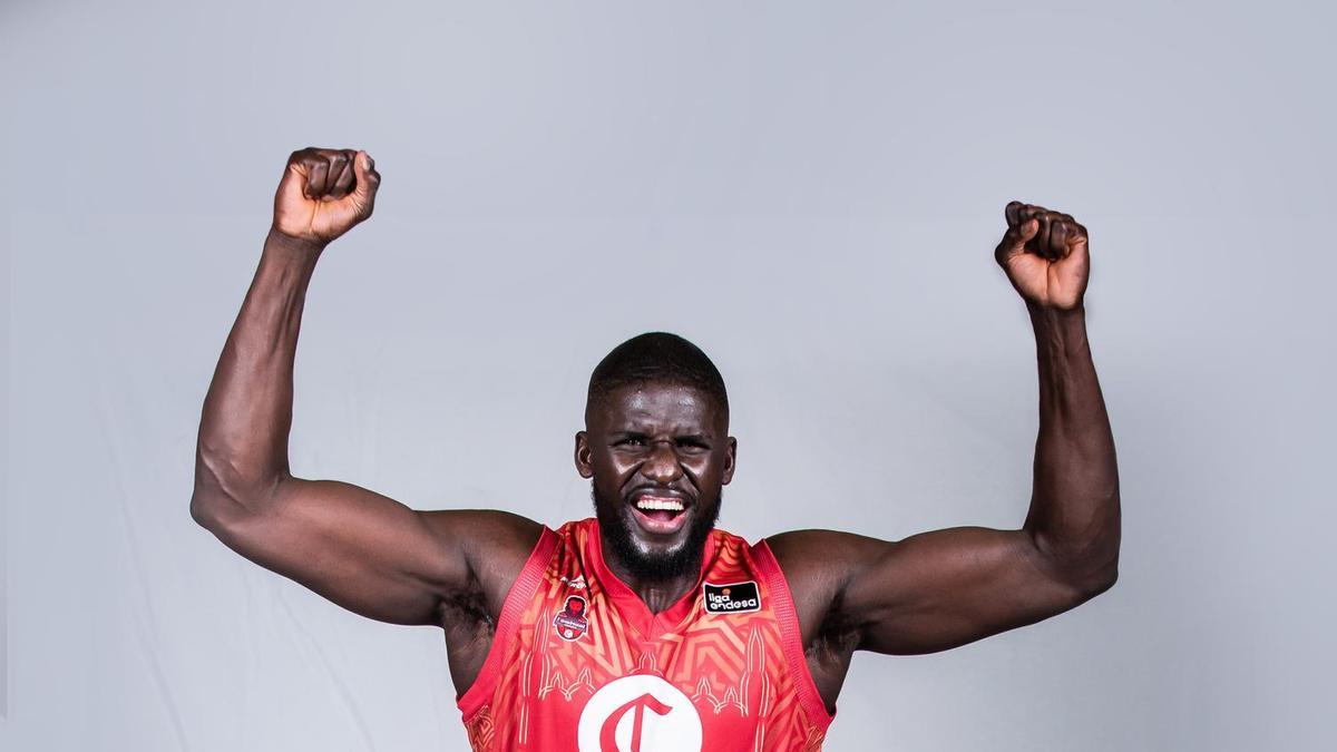 Nguirane: «Todo el mundo corea mi nombre y no he hecho nada»