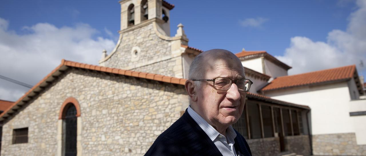 Fallece Honorino Tesier, histórico párroco de Serín durante seis ...