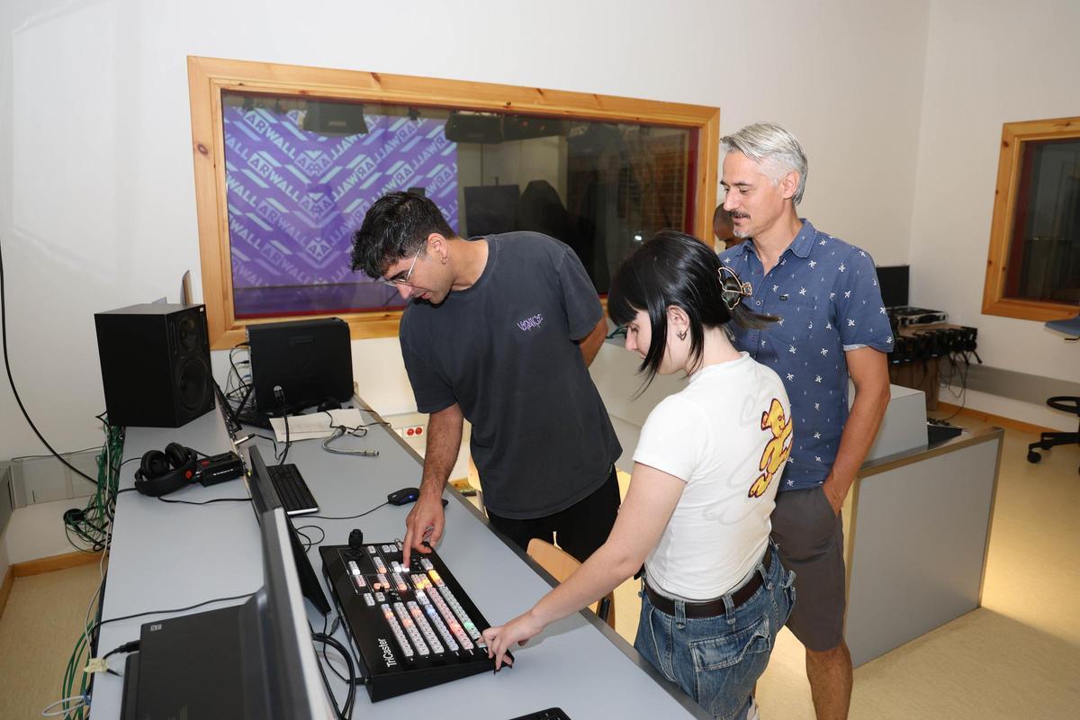 Vigo lidera la formación gallega en imagen y sonido
