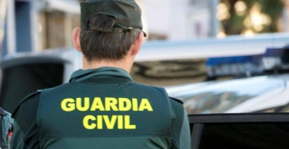 LA GUARDIA CIVIL ADVIERTE: Llevar esta tarjeta en la cartera está prohibido