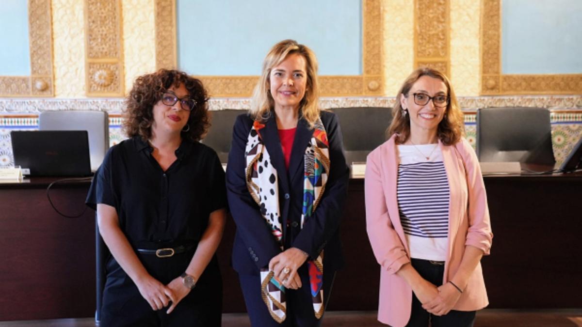 UNIVERSIDAD DE CÖRDOBA | Un simposio aborda la feminización del ...