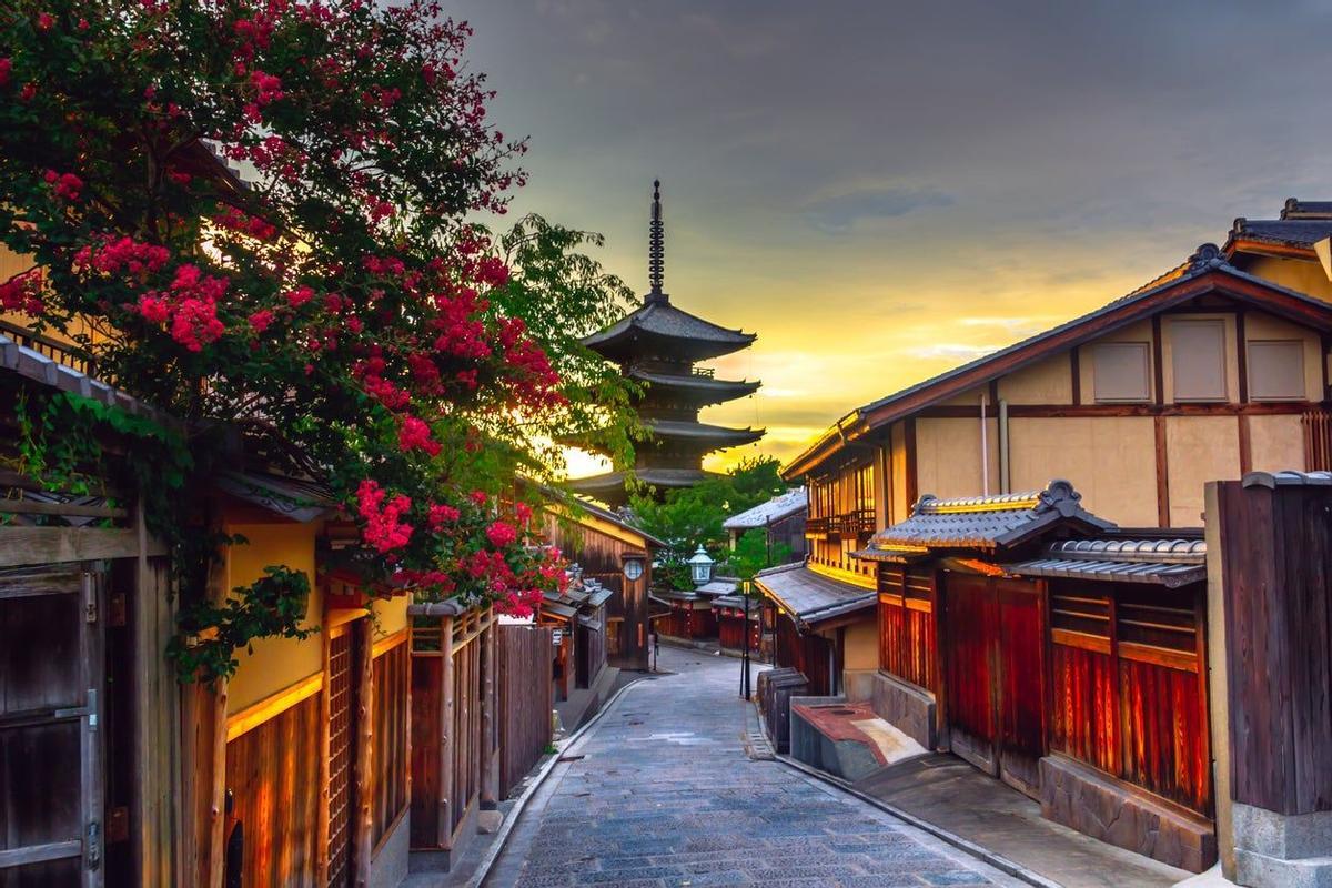 Entre 'geishas' y 'maikos': un paseo por Gion, el barrio ancestral de ...