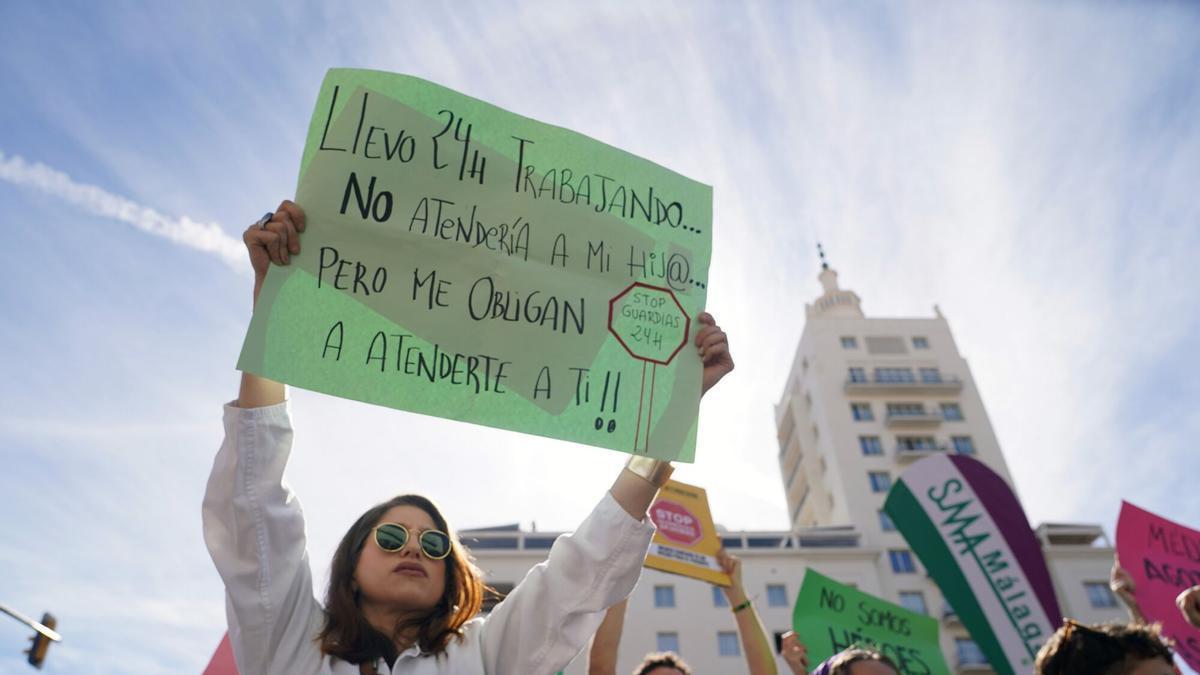 "Entiendo la huelga médica, pero mi bebé está enfermo y no hay ...