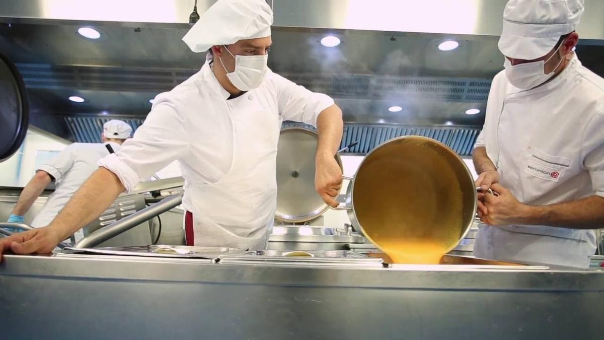Sanción de 200 euros para una empresa de León por servir sopa con ...