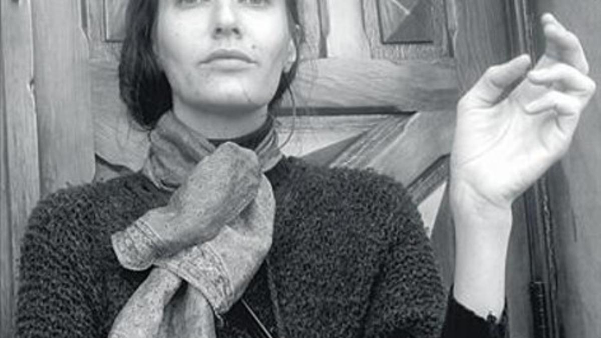 Josephine Foster despliega su folk raro y escurridizo - El Periódico