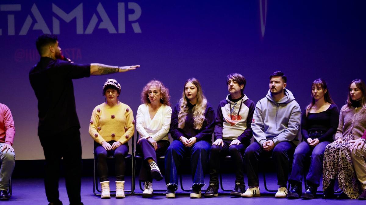 La XI Semana Mágica de Gijón se consagra como referente y atrae a 17. ...