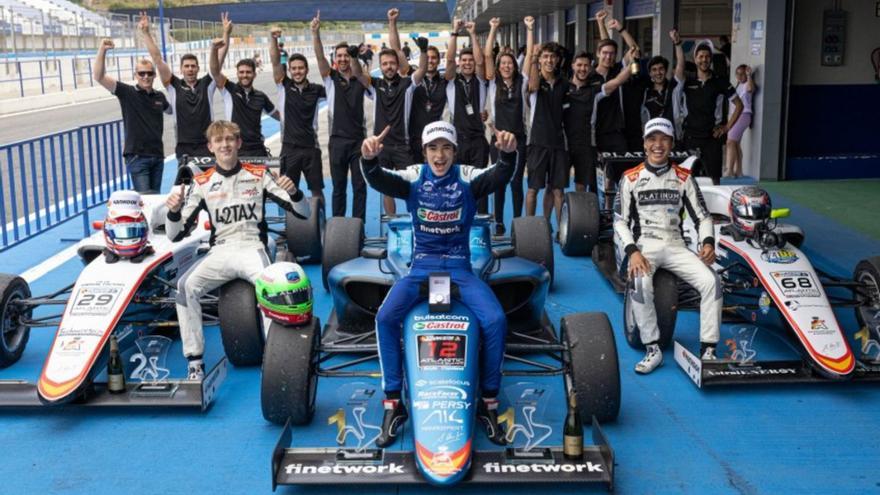 Podio completo para Campos Racing en la Fórmula 4