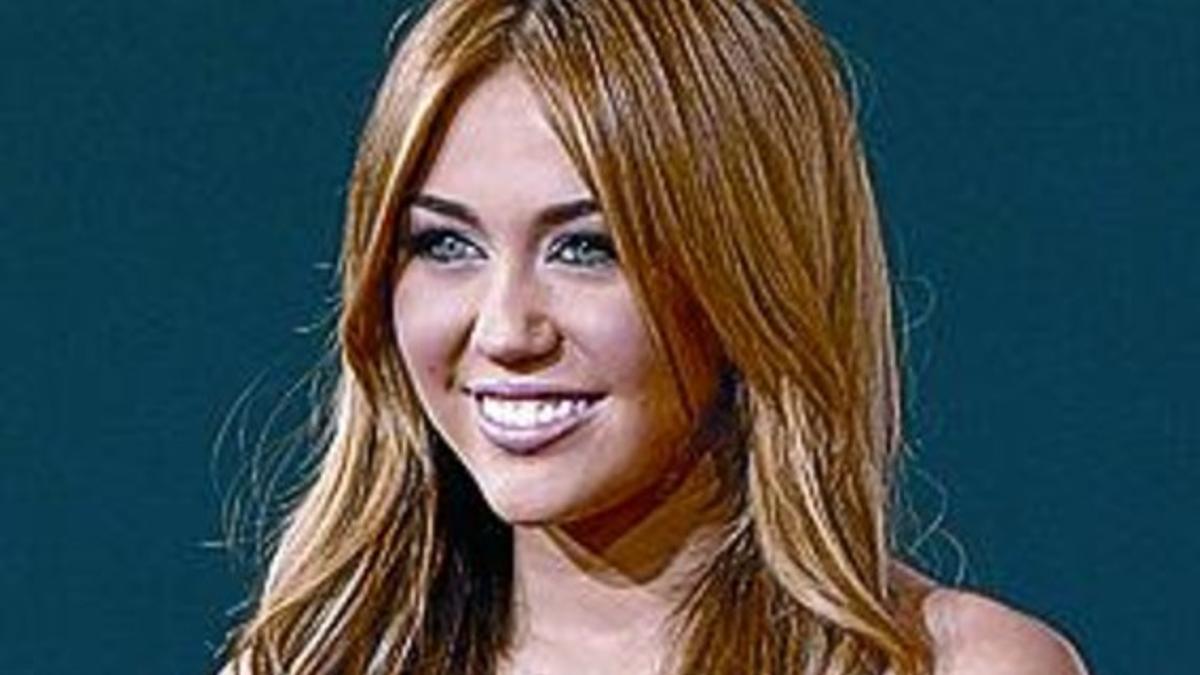 Miley Cyrus cumple 18 años por todo lo alto - El Periódico