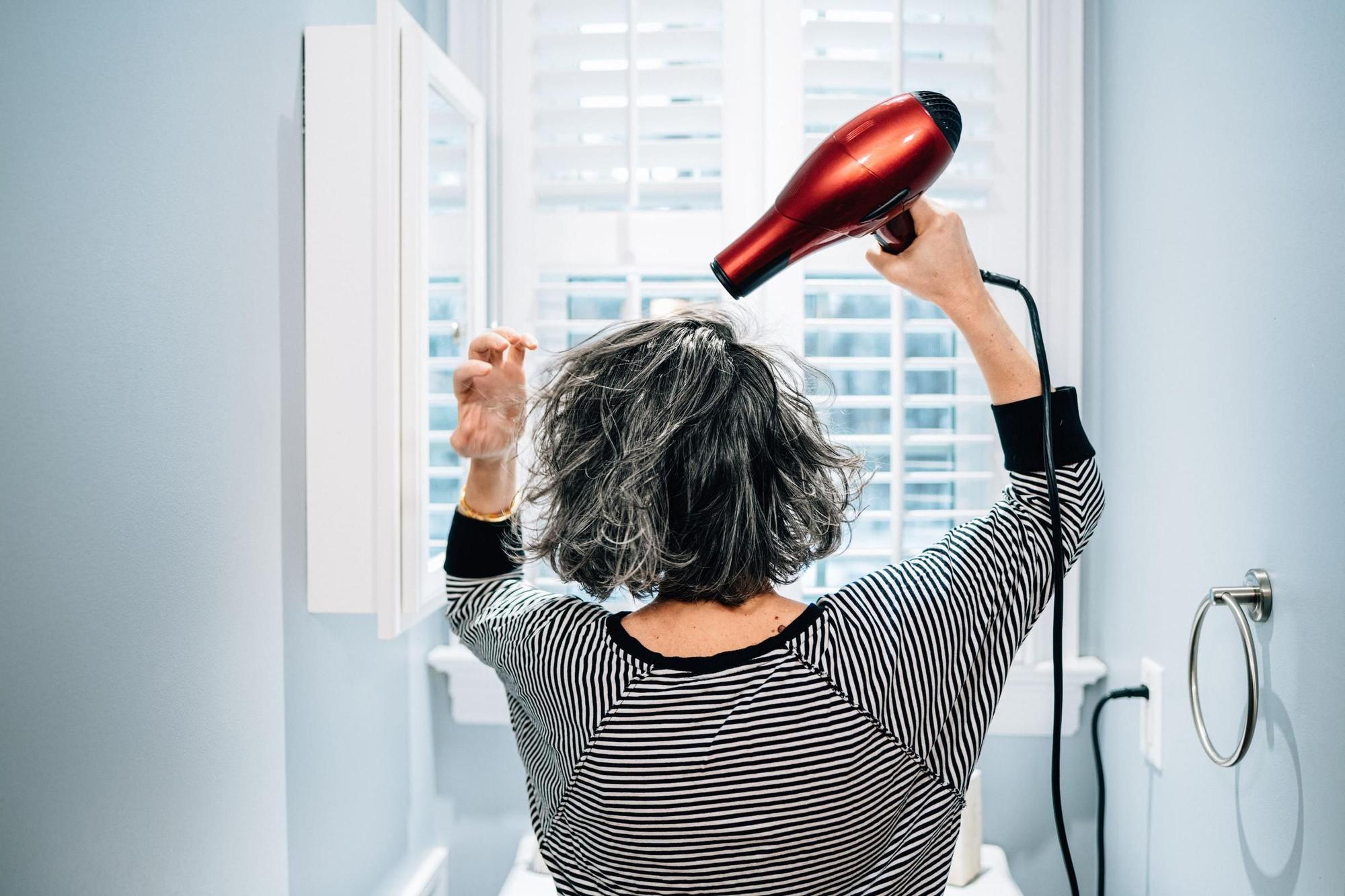 SECAR PELO 60 AÑOS PELUQUERA | Rosi Fernández, peluquera: "El pelo a ...