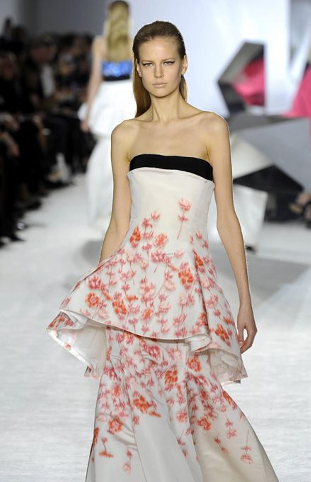 El jardín de Giambattista Valli - Woman