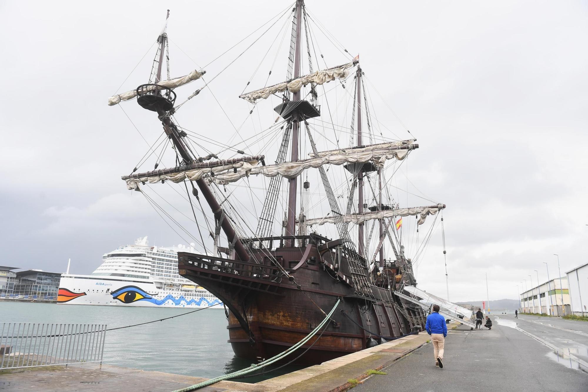 Así es el Galeón Andalucía, que permanece atracado en el puerto de A ...