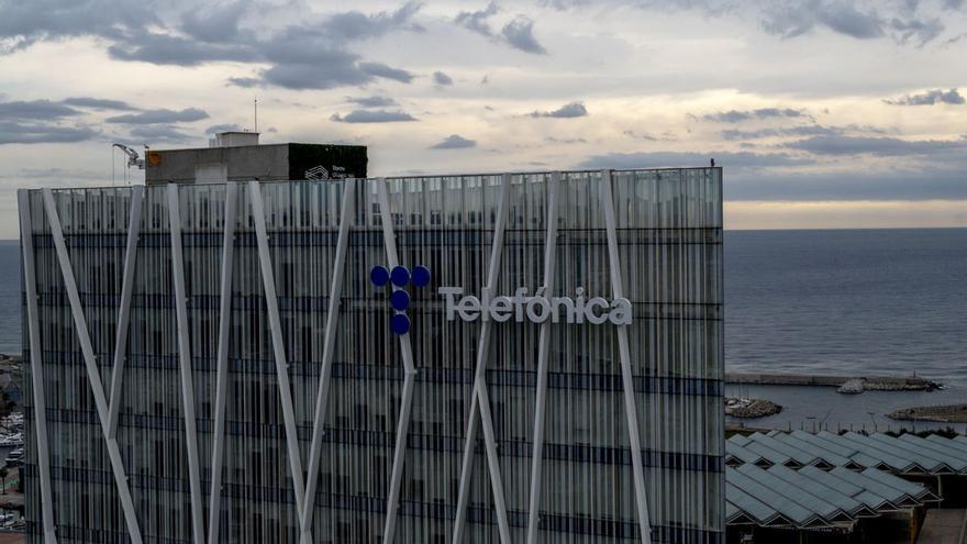 Espanya postula Móra la Nova per acollir una gigafactoria europea d’IA