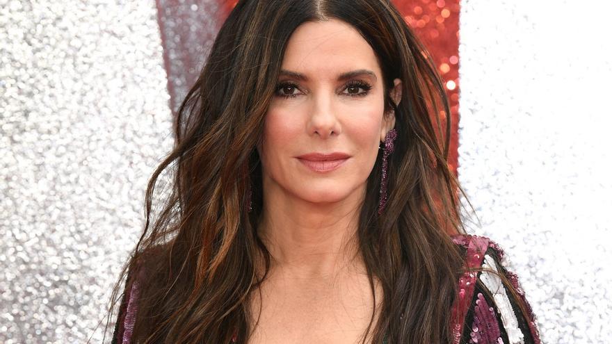 SANDRA BULLOCK | Sandra Bullock reaparece irreconocible con un nuevo rostro