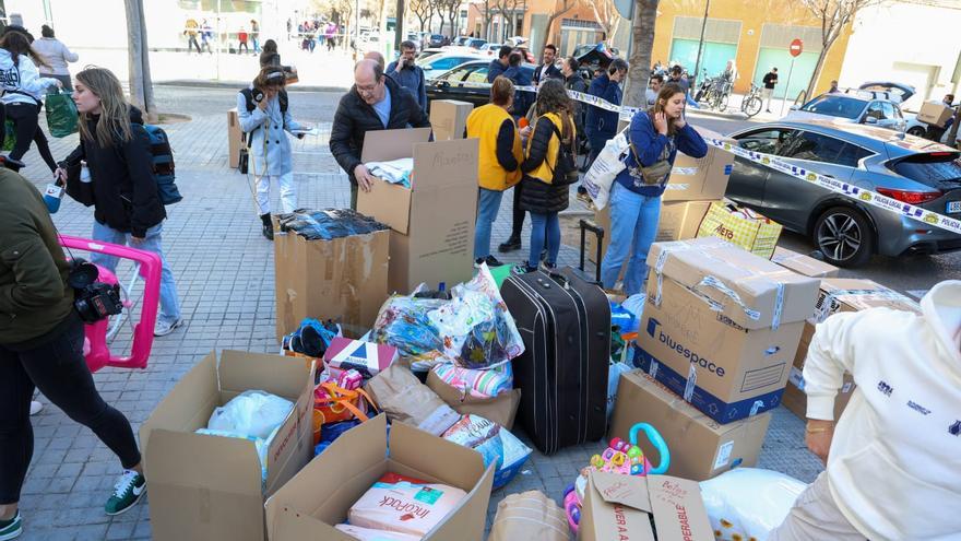 València se vuelca con los afectados por el incendio de Campanar