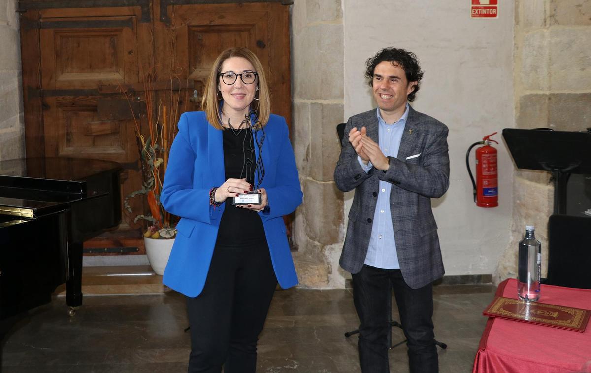 Eva Górriz recibe el Premio Grattia Maximilla 2023