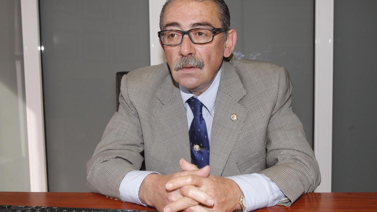 Fallece Antonio Llácer, decano durante 27 años del Colegio de Abogados ...