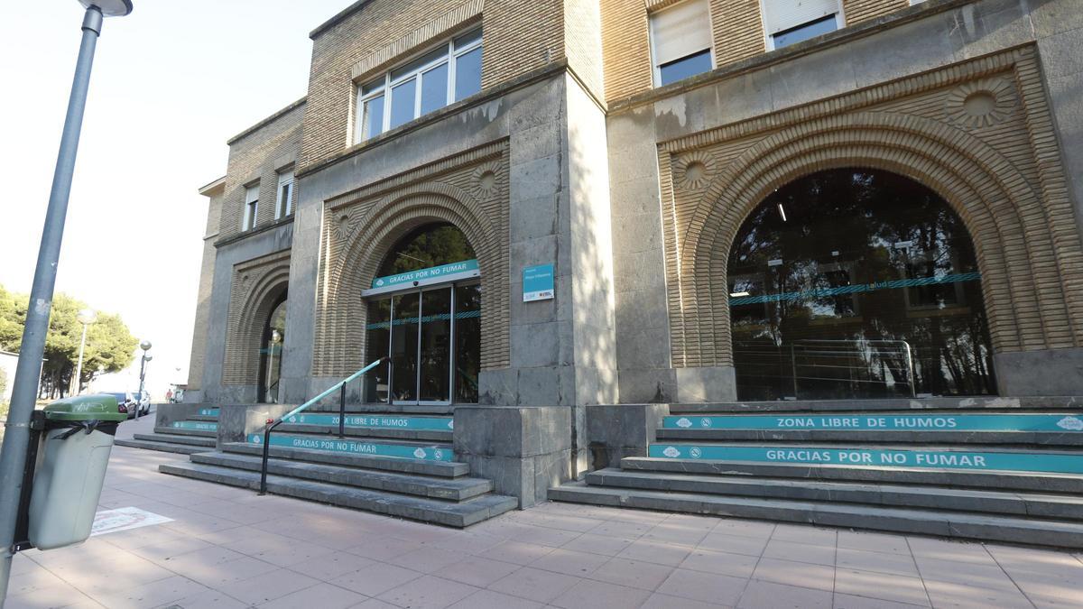 El hospital Royo Villanova recibe la acreditación para ser centro universitario