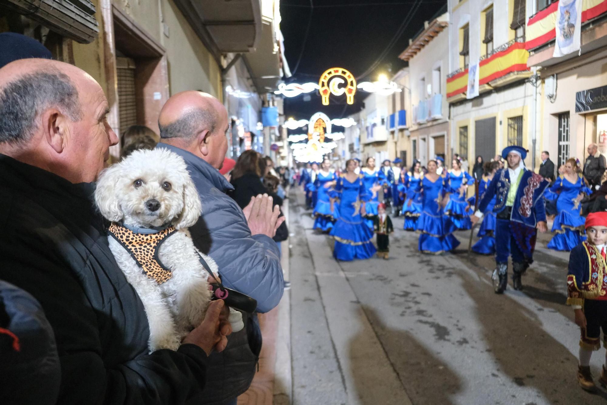 Así ha sido el desfile general de comparsas de las fiestas de Monforte ...