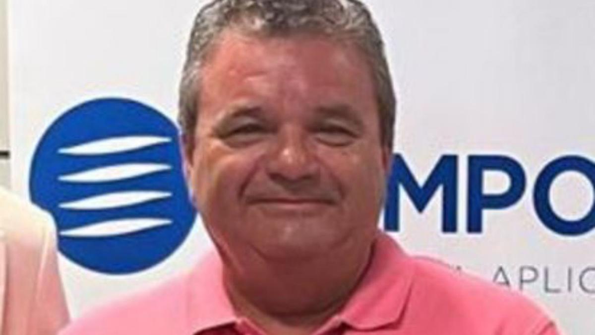 Sampol reconoce a Antonio Olmedo su labor tras 46 años al frente en Balears