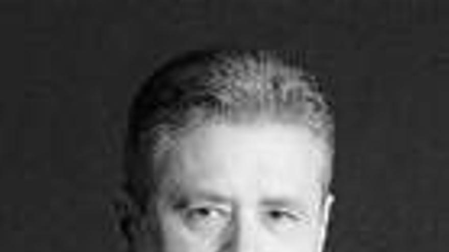 Senel Paz, escritor: "Cuba sueña con vivir un poquito mejor"