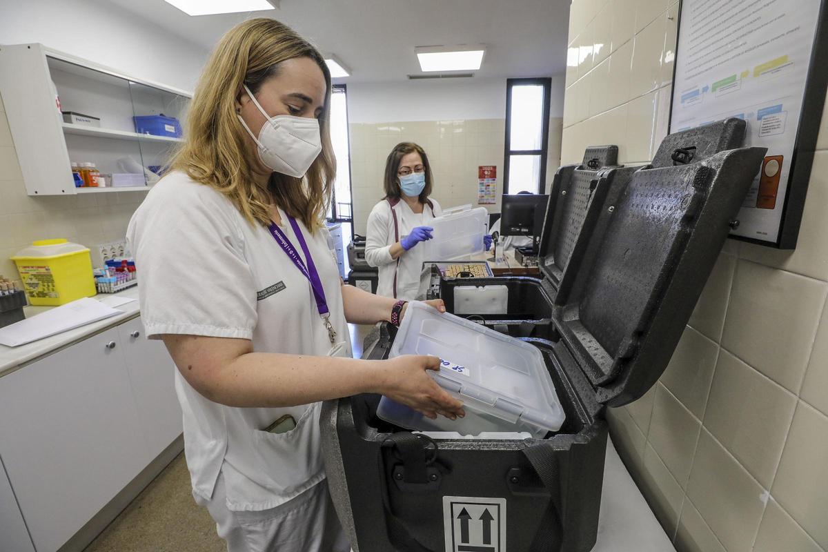 El Hospital General de Elche utiliza neveras inteligentes para ...