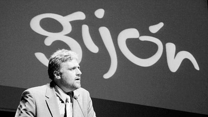 «La gran diferencia turística de Gijón es que se vive de día y de noche»