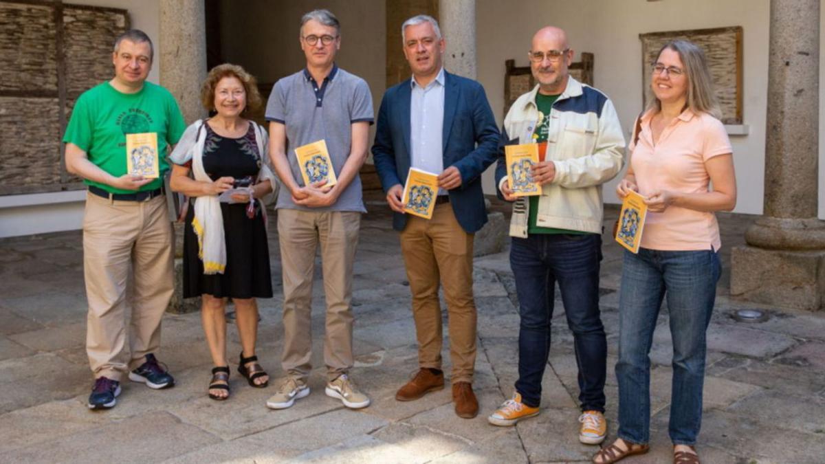 Presentación de la reedición de “Chegan forasteiros” de Neira Vilas ...