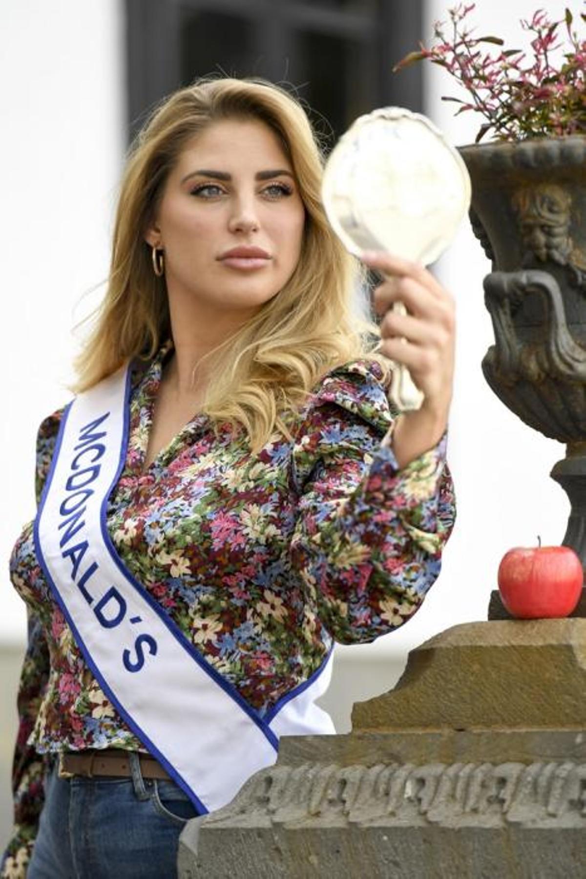 Candidata a Reina del Carnaval: Susana Bianca